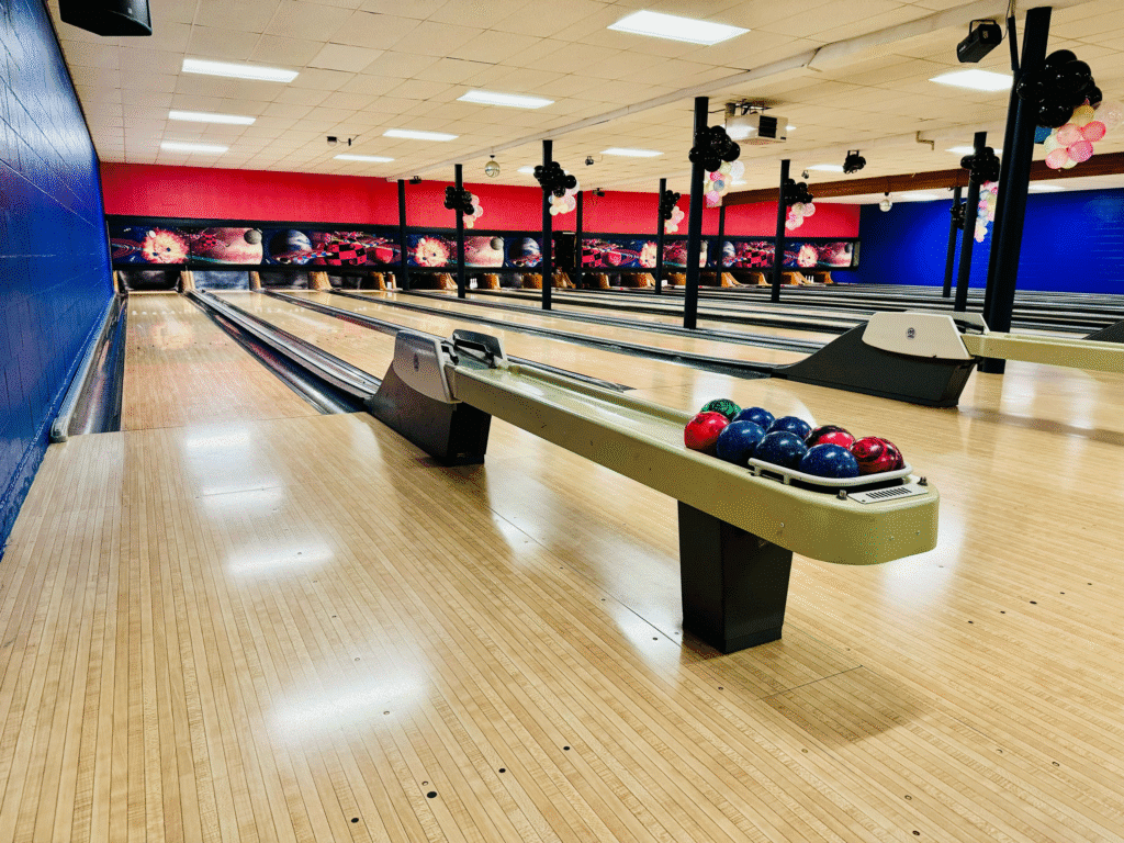 Open Bowling | Family Fun | Things To Do | PoCo Bowl | Port Coquitlam, BC
